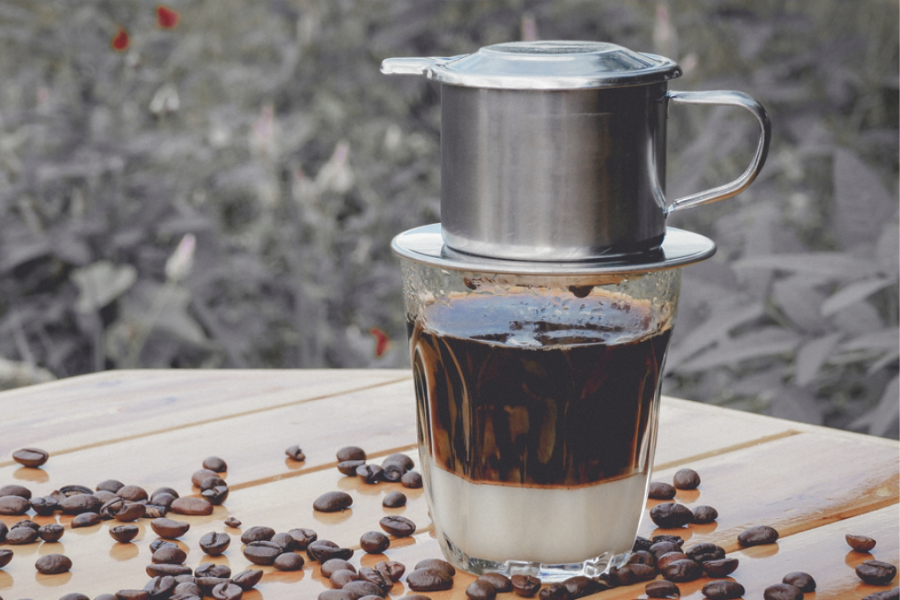 Cà phê phin là gì? Ý nghĩa truyền thống của cà phê phin